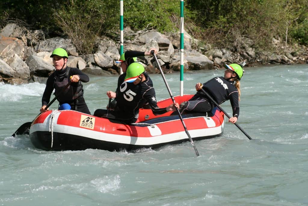 Forward Motion in action again | International Rafting Federation