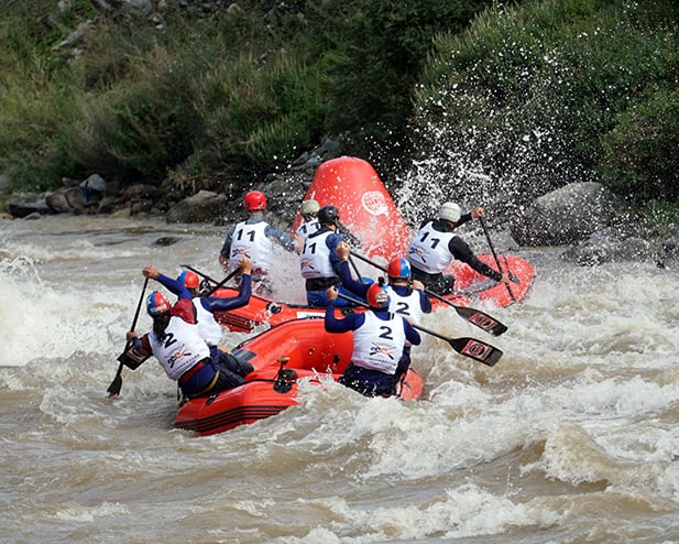 Raft racing on the Tibetan Plateau, has additional challenges for ...